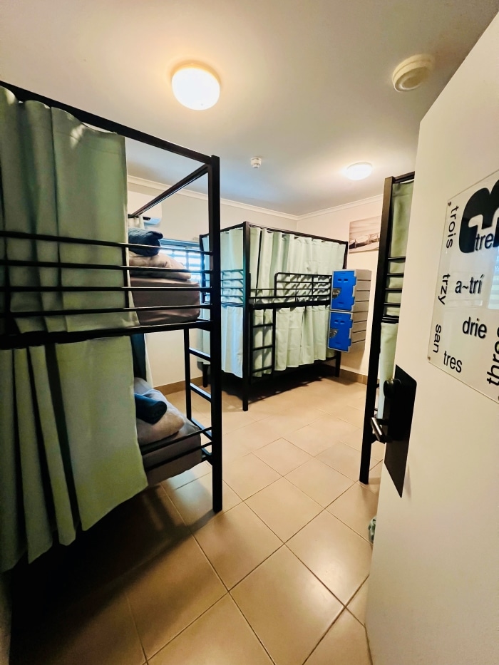 Rooms - Flashpackers Noosa Hostel